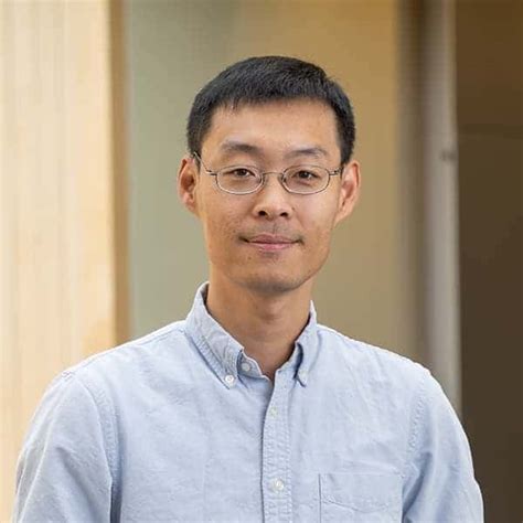 Yong Ums Instagram Twitter And Facebook On Idcrawl