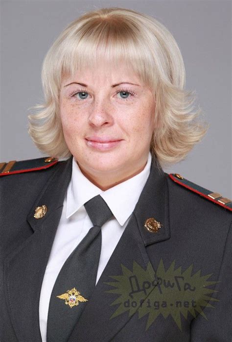 ロシアで婦人警官たちによる美人コンテストが開催される ポッカキットポッカキット