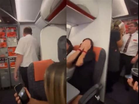 Viral Video Of Couple Had Sex In The Toilet Of Spain Flight வமனததன கழவறயல உடலறவ