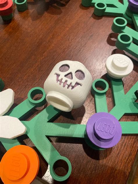 Lego Wreath Halloween Skull By Dt Download Free Stl Model
