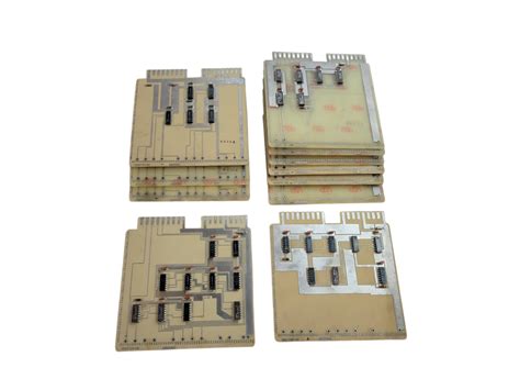 Lot Of 10x Univac Sperry Boards — Retailera