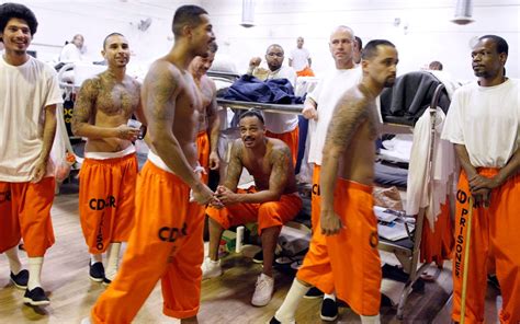 This Is What It S Like To Be A Tech Geek In Prison
