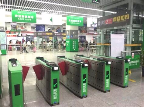 scan qr code to pass metro turnstile cmolo help shenzhen intelligent transportation