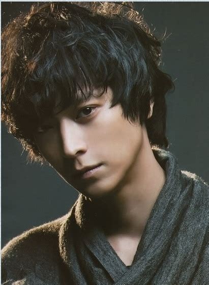 남자들도 인정하는 전형적인 얼굴미남 배우 Top4 인스티즈 Instiz 이슈 카테고리