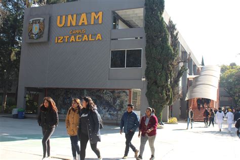 Con Grandes Expectativas Regresan Alumnos De La Unam A Las Aulas