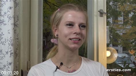 Pixie Plays With A Heart Shaped Butt Plug Intporn Forums