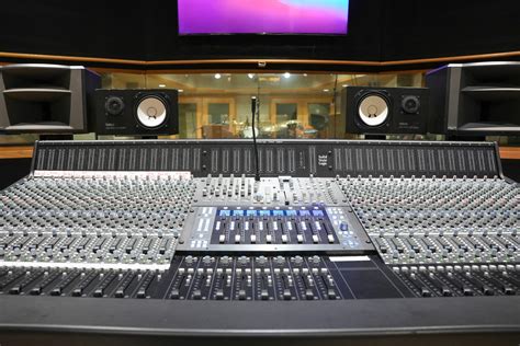 SSL Origin 32 Channel SSL 16 Bus SSL Origin 16 Bus Vintage King