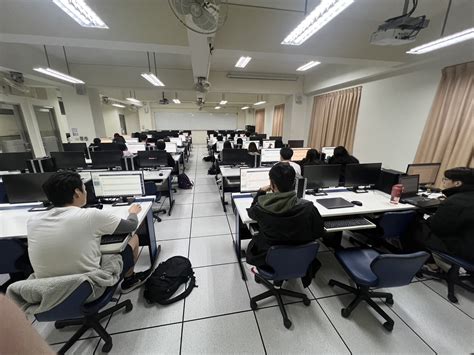 東吳大學資料科學系系考取python證照 深智數位股份有限公司