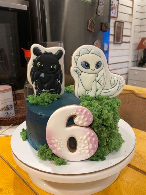 Торт как приручить дракона In 2024