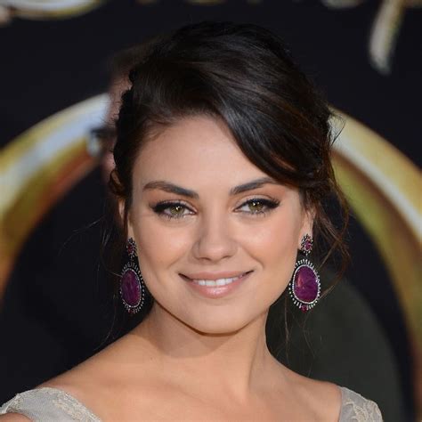 Mila Kunis Face