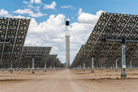 Crescent Dunes Solar Energy Project In Tonopah