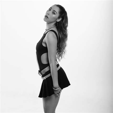 Lanat · Artist Profile