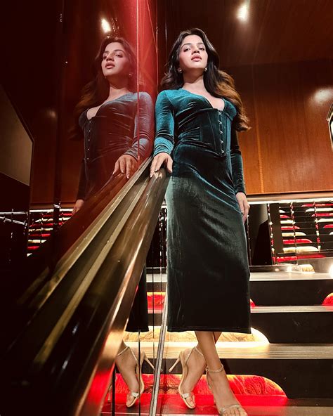 Aasheema Vardaans Feet