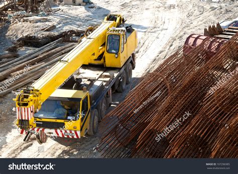 Crane Erection Images Stock Photos Vectors Shutterstock