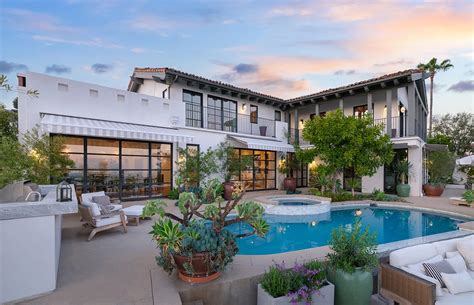 Brad Pitt Drops 12m On Jaw Dropping Hollywood Hills Mansion