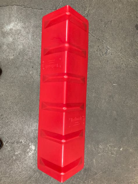 Corner Protector Plastic 8 X 8 X 36 Color Red Veeboard Made In A
