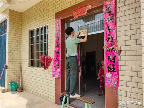 “光荣之家，尽享荣光”，七琴镇为新兵家庭送上“光荣之家”牌匾！