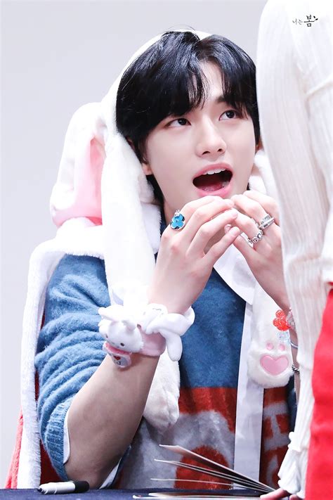 이타치 On Twitter 내가 보려고 만든 데뷔 초반 현진이 타래 ️ X9irrsdtuw