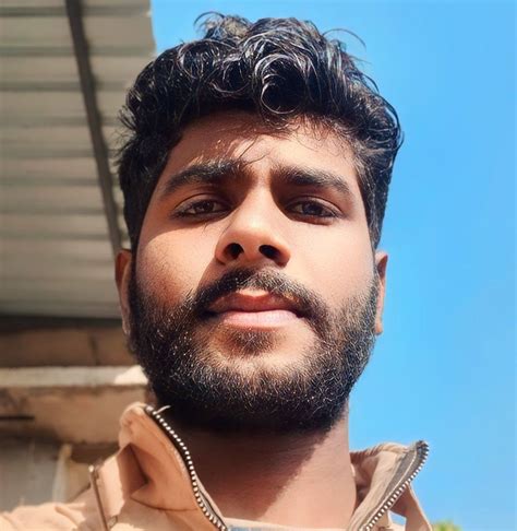 महाकुंभ में ऐसी खतरनाक आए बाबा 🥰 Radhekisana Viral Instagram Shorts