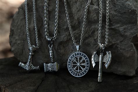 22 ე საუკუნე უჟანგავი ფოლადის ყელსაბამები ფერის გარანტიით 💰ფასი 40 45 37 35 ლარი სიგრძე 55