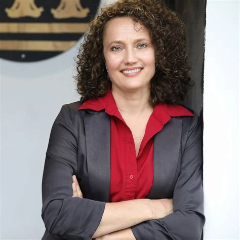 Yvonne Doerre — The Equity Lab