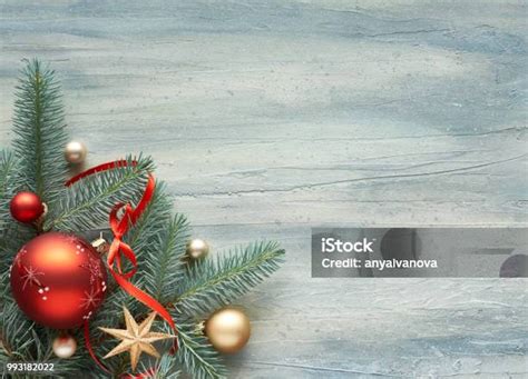 크리스마스 배경 코너 전나무 나뭇가지와 크리스마스 싸구려 텍스트 공간 장식 0명에 대한 스톡 사진 및 기타 이미지 0명 12월 갈색 Istock