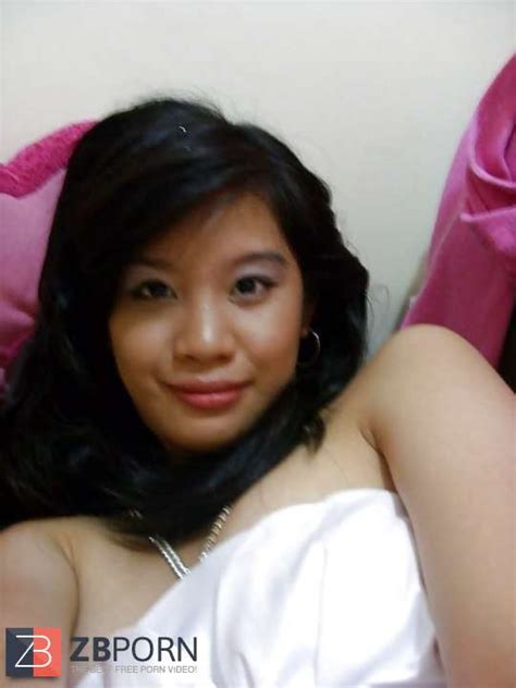 Kirstine Fun UST Babes Scandal Bare Images ZB Porn