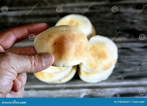 Mini Traditional Shami Flat Bread With Wheat And Flour Small Aish