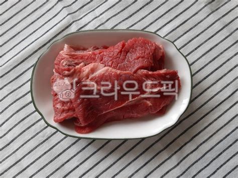 등심 꽃등심 쇠고기 Steak 스테이크 사진이미지일러스트캘리그라피 Wideart작가