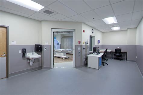 Kaiser Modesto Ir Suite Roebbelen Contracting Inc