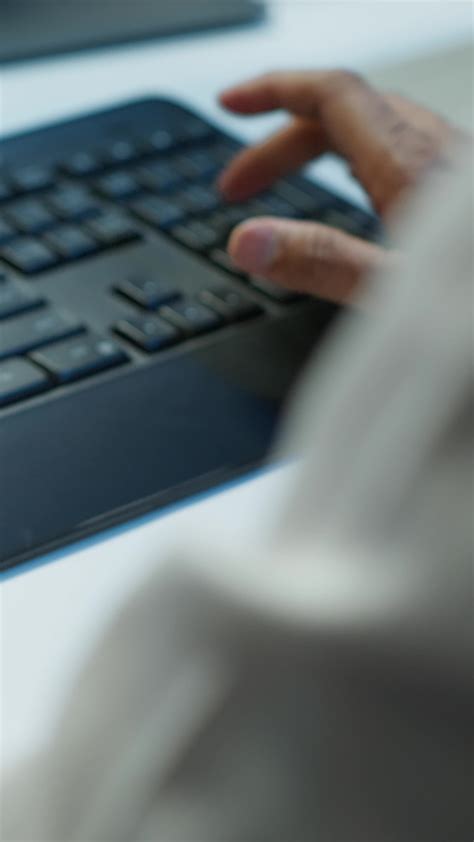 Vertical Admin In Data Center Designing Implementing And Managing Gear To Ensure Optimal