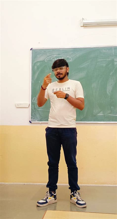 Aditya Kumar Vishwakarma On Linkedin Consistencyiskey Codingjourney Selftaughtdeveloper