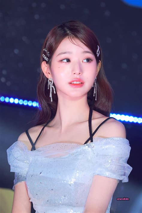 더쿠 방금뜬 아이브 장원영 지니뮤직어워드 고화질 직찍