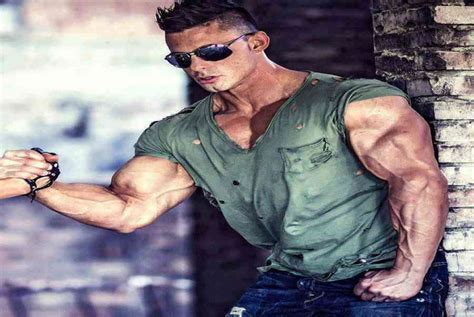 Tuy N Ch N H Nh Nh Trai P N Timc C C N Ng Xinh T I Eu Vietnam Business Network Evbn