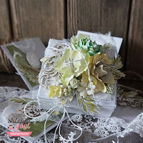 Sklepikgosi Komunijny Exploding Box