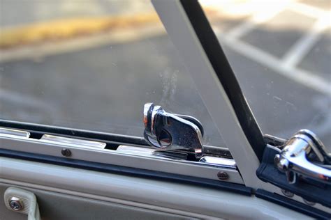 8 Reasons Why The Classic Vw Bus Is A Timeless Legend Maxim