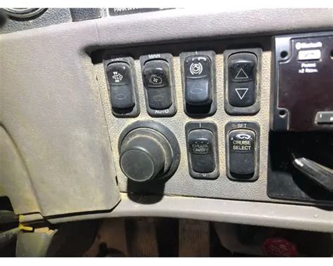 Peterbilt 389 Dash Panel In Sioux Falls Sd 42400 25487806