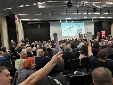 ГОРЕЩО В ПИК Tv Екшън пред НДК Николай Бареков разпитва Иван Костов за Иво Прокопиев Цялото