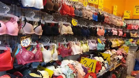 กางเกงขาสั้นผ้ายืด เสื้อใน50บาท ชุดชั้นในปลีกส่ง ราคาโรงงาน Added A New กางเกงขาสั้นผ้ายืด