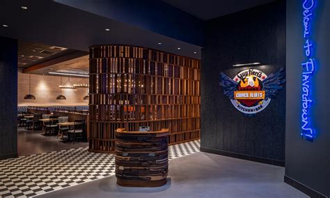 Guy Fieris Kitchen Layout Guy Fieris Vegas Kitchen And Bar Hits A Home