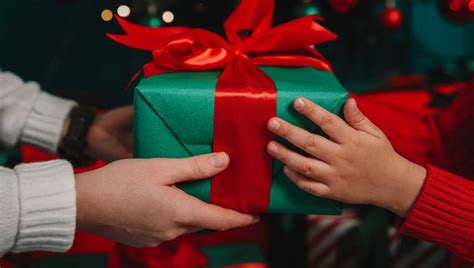 Синът на Алекс Богданска и Даниел Петканов навърши 5 годинки Tialoto