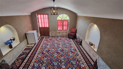 آقا میرزا واحد زیتون بوم گردی در طبس جاباما