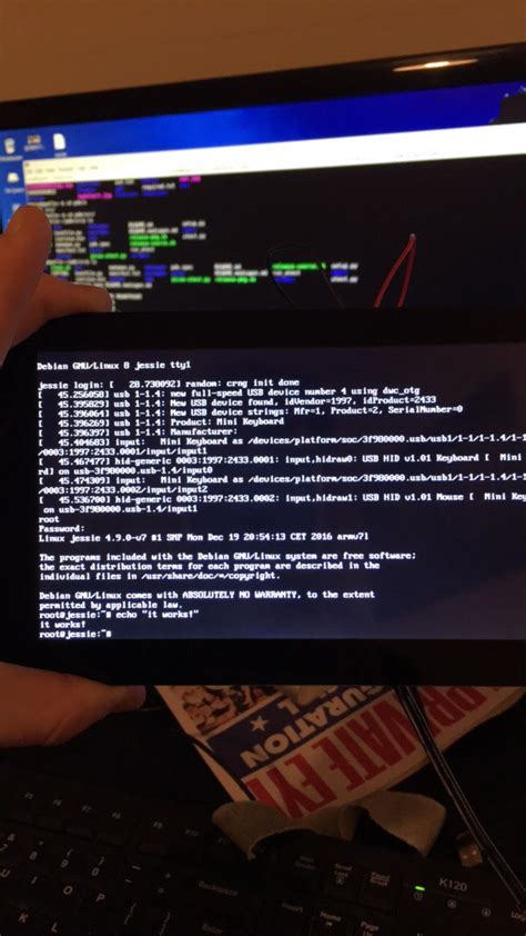 Linux Debian Login Prompt Appears While System Is Still Starting Up