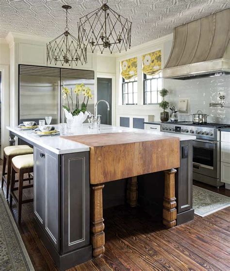 Pin By Hannah Bryant On Homes Kitchen Design Farmhouse Kitchen