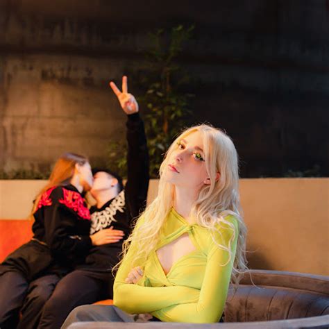 Очень странные дела Youtube Music