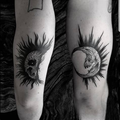 Pin By Tomas On Tattoo Body Tattoos Body Art Tattoos Scary Tattoos