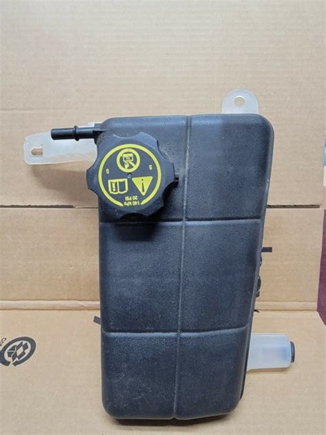 2014 2019 Chevrolet Corvette C7 Z06 Oem Coolant Reservoir Tank For Sale