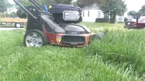 You Cant Mulch Wet Grass Toro Timemaster Youtube