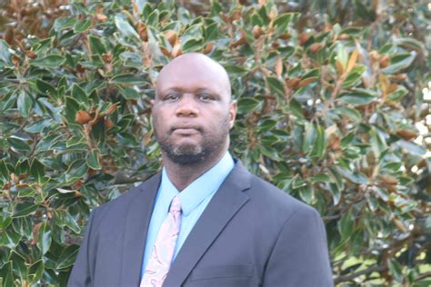 Eric Wright Announces Campaign For School Board Desoto County News