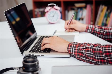 تاییدیه تحصیلی کاردانی 📞 زمان و مراحل دریافت گواهی تاییدیه تحصیلی